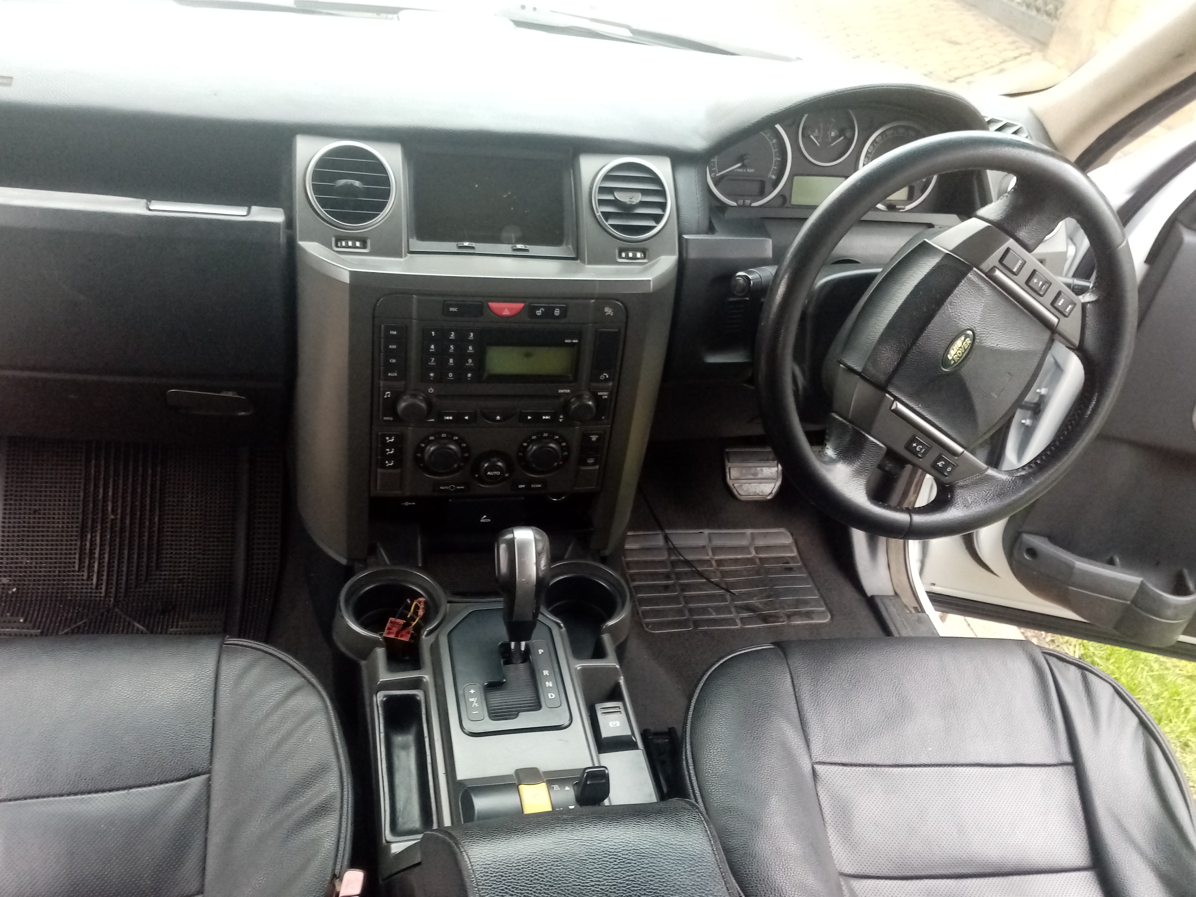 Land Rover Discovery 3 Interior